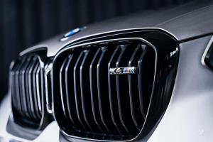 Серый БМВ x4-m 2020 в Вильнюс, объемом двигателя 2.99 л и пробегом 84 тыс. км за 44999 €, фото 13 на AUTOMOTO.COM.LV