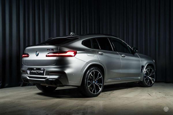 Pelēks BMW x4-m 2021 Viļņa, ar dzinēja tilpumu 2.99 L un nobraukumu 71 tūkst. km par 51000 €, foto 4 vietnē AUTOMOTO.COM.LV