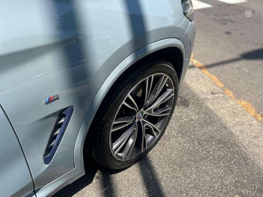 Pelēks BMW x4-m 2021 Viļņa, ar dzinēja tilpumu 3.00 L un nobraukumu 83 tūkst. km par 39950 €, foto 7 vietnē AUTOMOTO.COM.LV