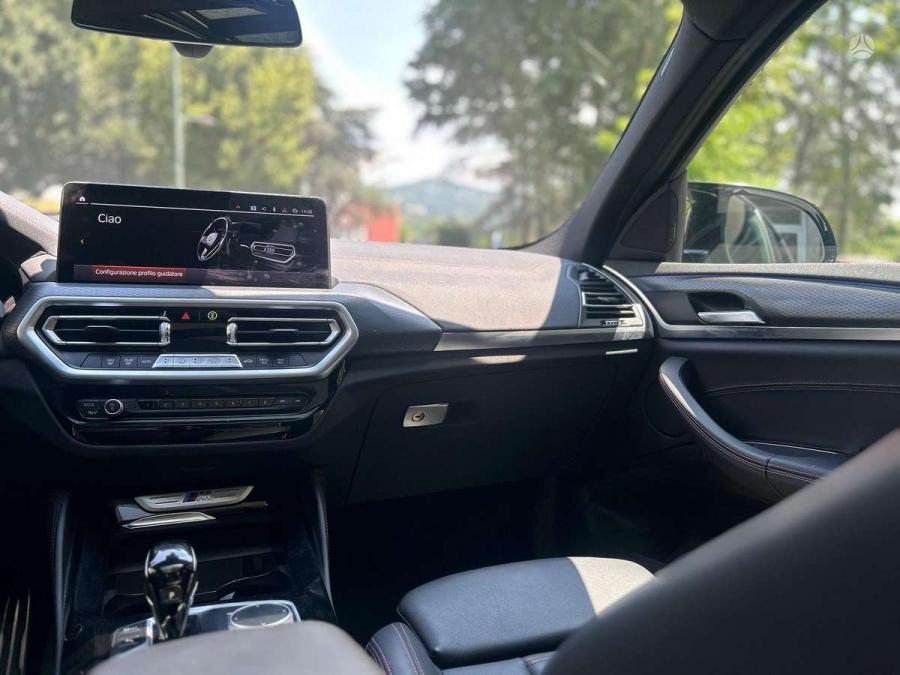 Pelēks BMW x4-m 2021 Viļņa, ar dzinēja tilpumu 3.00 L un nobraukumu 83 tūkst. km par 39950 €, foto 12 vietnē AUTOMOTO.COM.LV