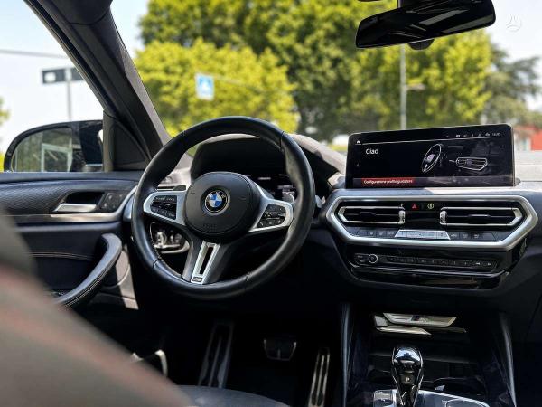 Серый БМВ x4-m 2021 в Вильнюс, объемом двигателя 2.99 л и пробегом 79 тыс. км за 48500 €, фото 4 на AUTOMOTO.COM.LV