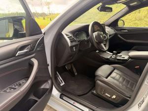 Grey BMW x4-m 2021 in Vilnius, with an engine capacity of 2.99 L and mileage of 82 thousand km for 42000 €, photo 18 on AUTOMOTO.COM.LV