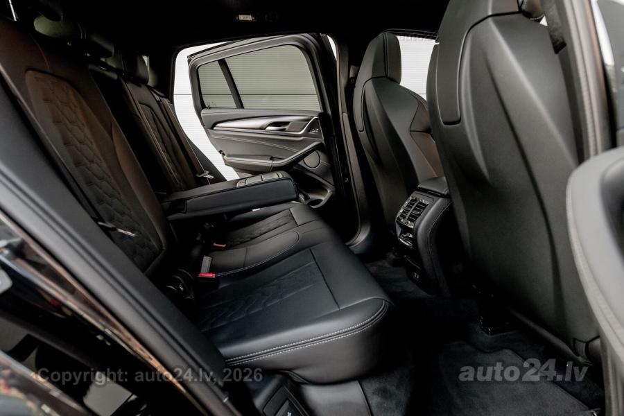 Pelēks BMW x4-m 2022 Pērnava, ar dzinēja tilpumu 3.00 L un nobraukumu 129 tūkst. km par 46900 €, foto 20 vietnē AUTOMOTO.COM.LV