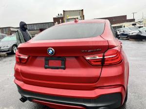 Red BMW x4-m 2017 in Siauliai, with an engine capacity of 2.98 L and mileage of 150 thousand km for 14508 €, photo 2 on AUTOMOTO.COM.LV
