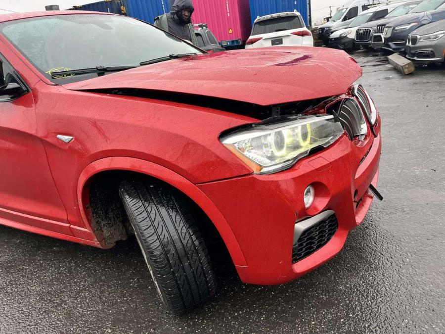 Red BMW x4-m 2017 in Siauliai, with an engine capacity of 2.98 L and mileage of 150 thousand km for 14508 €, photo 11 on AUTOMOTO.COM.LV
