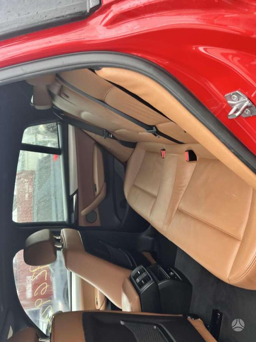Red BMW x4-m 2017 in Siauliai, with an engine capacity of 2.98 L and mileage of 150 thousand km for 14508 €, photo 17 on AUTOMOTO.COM.LV