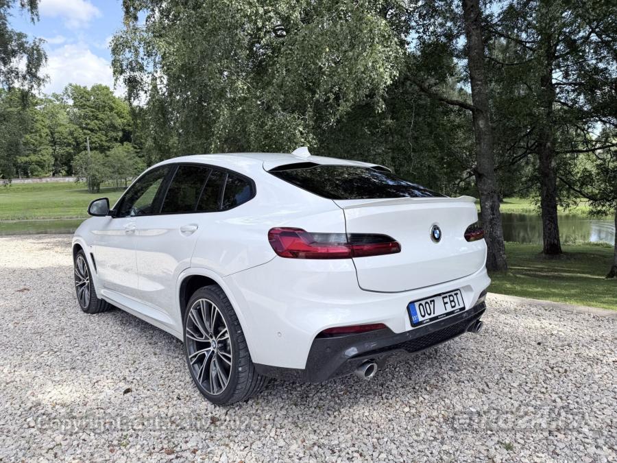 Balts BMW x4-m 2018 Tartu, ar dzinēja tilpumu 3.00 L un nobraukumu 110 tūkst. km par 37000 €, foto 4 vietnē AUTOMOTO.COM.LV