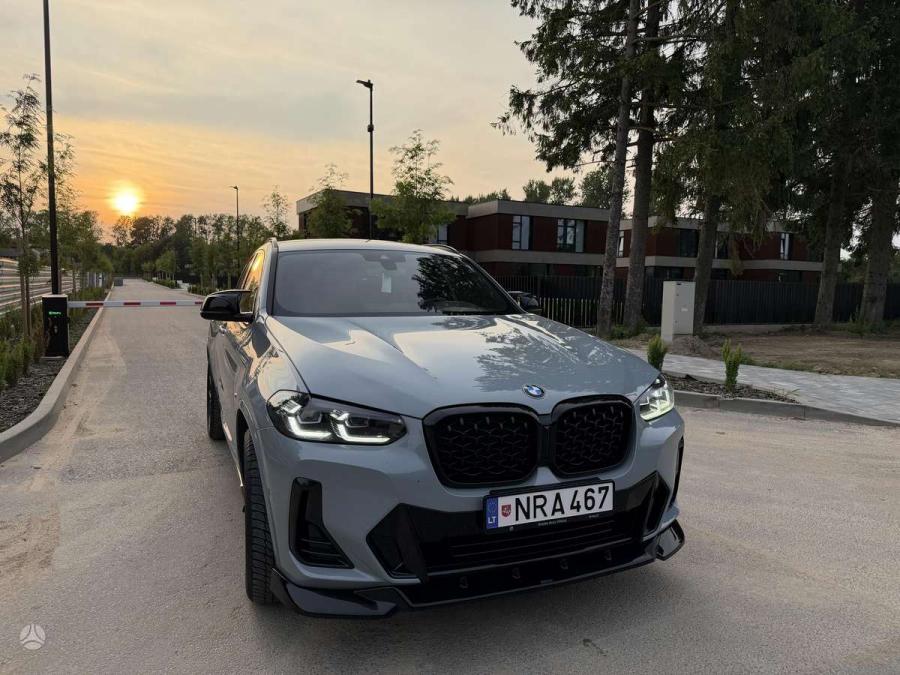 BMW X4 2022 in Vilnius, with an engine capacity of 2.00 L and mileage of 105 thousand km for 39000 €, photo 1 on AUTOMOTO.COM.LV