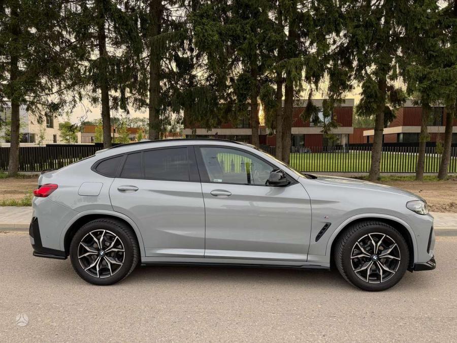 BMW X4 2022 in Vilnius, with an engine capacity of 2.00 L and mileage of 105 thousand km for 39000 €, photo 8 on AUTOMOTO.COM.LV