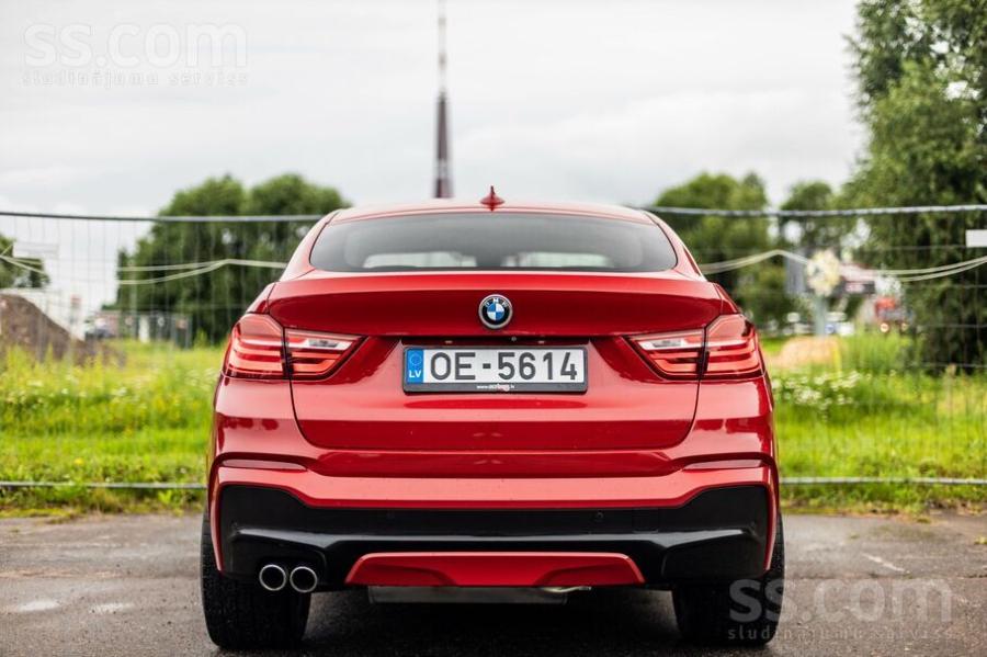 Red BMW X4 2014 in Riga, with an engine capacity of 3.00 L and mileage of 155 thousand km for 24500 €, photo 9 on AUTOMOTO.COM.LV