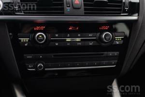 Red BMW X4 2014 in Riga, with an engine capacity of 3.00 L and mileage of 155 thousand km for 24500 €, photo 24 on AUTOMOTO.COM.LV