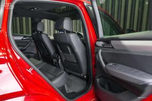 Red BMW X4 2015 in Marijampole, with an engine capacity of 3.00 L and mileage of 275 thousand km for 16250 €, photo 32 on AUTOMOTO.COM.LV