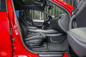 Red BMW X4 2015 in Marijampole, with an engine capacity of 3.00 L and mileage of 275 thousand km for 16250 €, photo 34 on AUTOMOTO.COM.LV