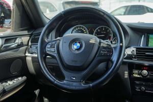 Sarkans BMW X4 2015 Marijampole, ar dzinēja tilpumu 3.00 L un nobraukumu 275 tūkst. km par 15950 €, foto 21 vietnē AUTOMOTO.COM.LV