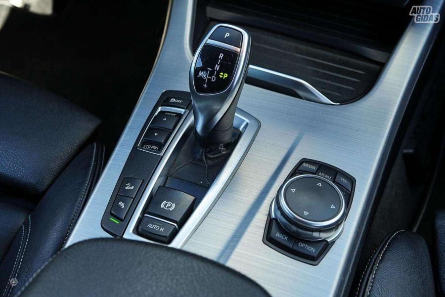 Sarkans BMW X4 2015 Marijampole, ar dzinēja tilpumu 3.00 L un nobraukumu 275 tūkst. km par 15950 €, foto 24 vietnē AUTOMOTO.COM.LV