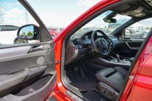 Sarkans BMW X4 2015 Marijampole, ar dzinēja tilpumu 3.00 L un nobraukumu 275 tūkst. km par 15950 €, foto 26 vietnē AUTOMOTO.COM.LV