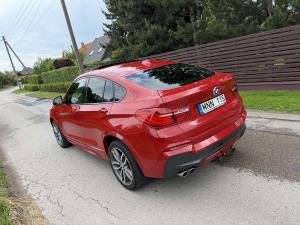 Red BMW X4 2016 in Kaunas, with an engine capacity of 2.99 L and mileage of 265 thousand km for 16350 €, photo 12 on AUTOMOTO.COM.LV
