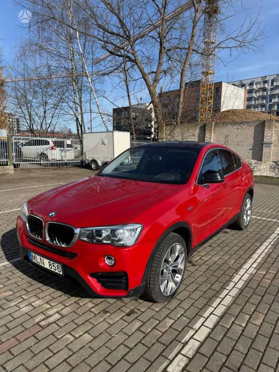 Red BMW X4 2017 in Vilnius, with an engine capacity of 2.00 L and mileage of 220 thousand km for 16900 €, photo 3 on AUTOMOTO.COM.LV