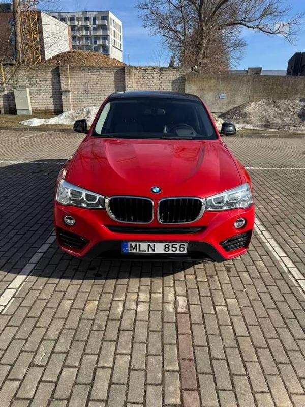 Red BMW X4 2017 in Vilnius, with an engine capacity of 2.00 L and mileage of 220 thousand km for 16900 €, photo 3 on AUTOMOTO.COM.LV