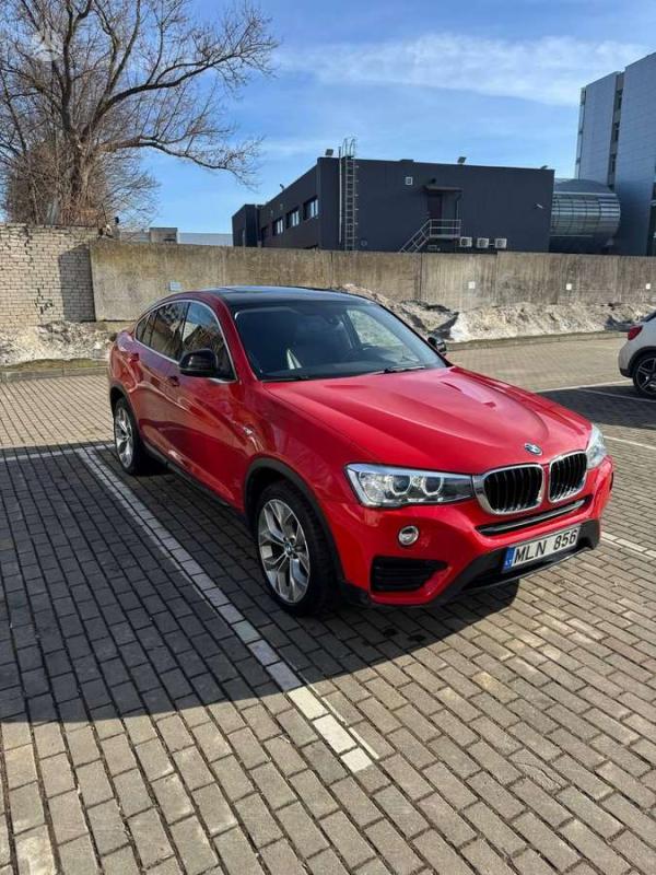 Red BMW X4 2017 in Vilnius, with an engine capacity of 2.00 L and mileage of 220 thousand km for 16900 €, photo 4 on AUTOMOTO.COM.LV