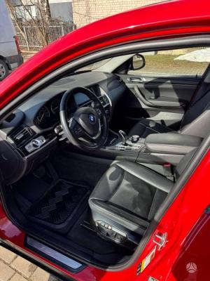 Red BMW X4 2017 in Vilnius, with an engine capacity of 2.00 L and mileage of 220 thousand km for 16900 €, photo 10 on AUTOMOTO.COM.LV