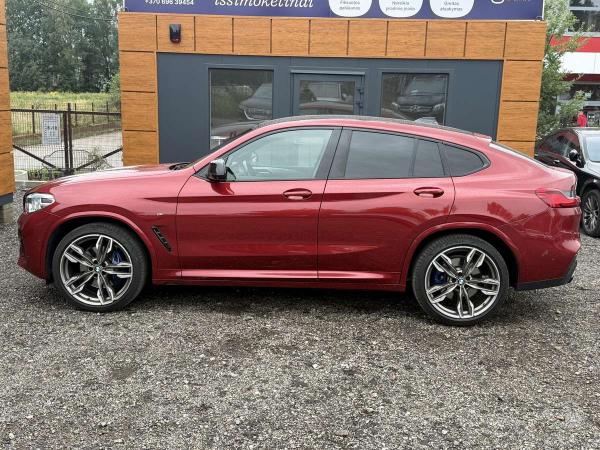 BMW X4 2018 in Kaunas on AUTOMOTO.COM.LV Red BMW X4 2018 in Kaunas, with an engine capacity of 3.00 L and mileage of 114 thousand km for 26900 €, photo 4 on AUTOMOTO.COM.LV