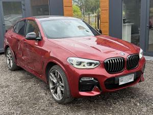 Red BMW X4 2018 in Kaunas, with an engine capacity of 3.00 L and mileage of 114 thousand km for 26900 €, photo 13 on AUTOMOTO.COM.LV