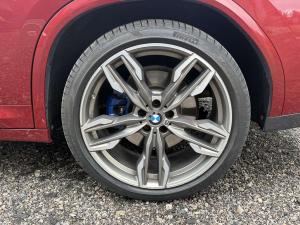 Red BMW X4 2018 in Kaunas, with an engine capacity of 3.00 L and mileage of 114 thousand km for 26900 €, photo 15 on AUTOMOTO.COM.LV