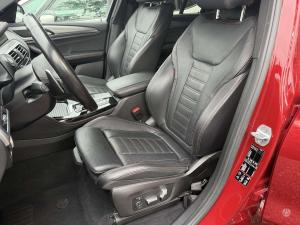 Red BMW X4 2018 in Kaunas, with an engine capacity of 3.00 L and mileage of 114 thousand km for 26900 €, photo 20 on AUTOMOTO.COM.LV