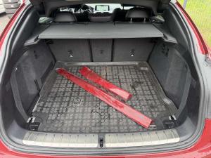 Red BMW X4 2018 in Kaunas, with an engine capacity of 3.00 L and mileage of 114 thousand km for 26900 €, photo 56 on AUTOMOTO.COM.LV