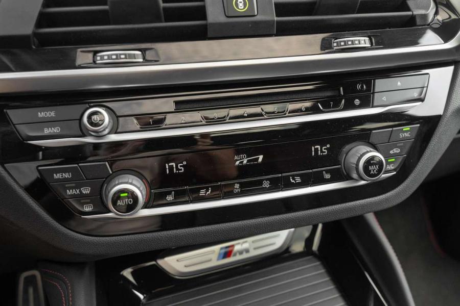 Sarkans BMW X4 2019 Viļņa, ar dzinēja tilpumu 3.00 L un nobraukumu 36 tūkst. km par 33200 €, foto 29 vietnē AUTOMOTO.COM.LV