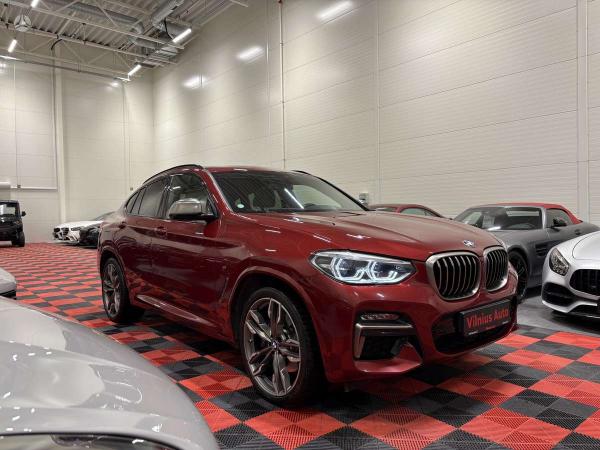 Red BMW X4 2020 in Vilnius, with an engine capacity of 2.99 L and mileage of 101 thousand km for 40000 €, photo 3 on AUTOMOTO.COM.LV