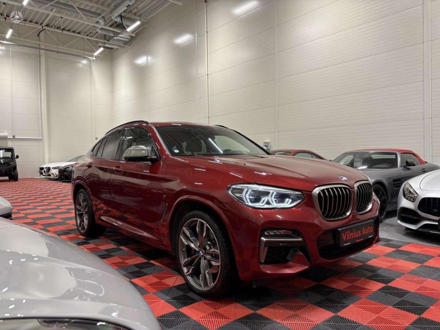 Red BMW X4 2020 in Vilnius, with an engine capacity of 2.99 L and mileage of 101 thousand km for 40000 €, photo 3 on AUTOMOTO.COM.LV
