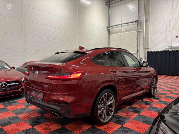 Red BMW X4 2020 in Vilnius, with an engine capacity of 2.99 L and mileage of 101 thousand km for 40000 €, photo 4 on AUTOMOTO.COM.LV