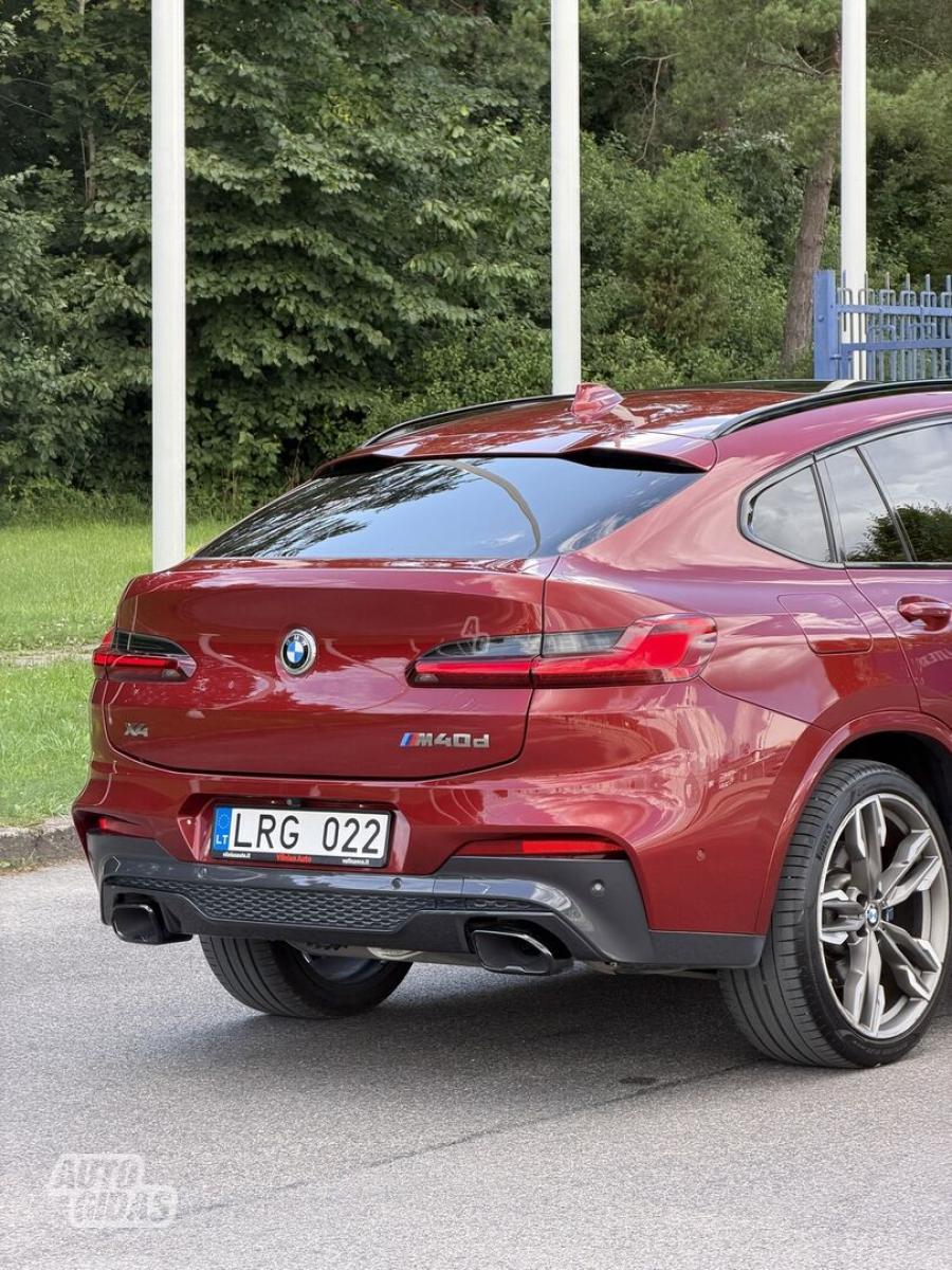Red BMW X4 2020 in Vilnius, with an engine capacity of 3.00 L and mileage of 104 thousand km for 43000 €, photo 8 on AUTOMOTO.COM.LV