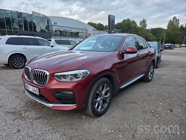 BMW X4 2020 in Riga on AUTOMOTO.COM.LV Red BMW X4 2020 in Riga, with an engine capacity of 2.00 L and mileage of 65 thousand km for 31250 €, photo 1 on AUTOMOTO.COM.LV
