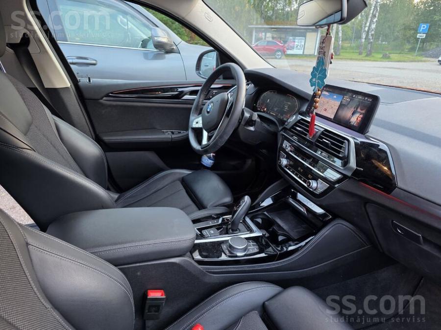 Красный БМВ Х4 2020 в Рига, объемом двигателя 2.00 л и пробегом 65 тыс. км за 31250 €, фото 7 на AUTOMOTO.COM.LV