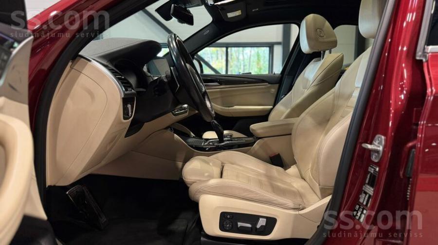 Red BMW X4 2021 in Riga, with an engine capacity of 2.00 L and mileage of 98 thousand km for 34990 €, photo 9 on AUTOMOTO.COM.LV