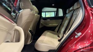 Red BMW X4 2021 in Riga, with an engine capacity of 2.00 L and mileage of 98 thousand km for 34990 €, photo 23 on AUTOMOTO.COM.LV