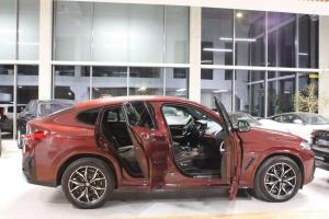 Sarkans BMW X4 2022 Viļņa, ar dzinēja tilpumu 2.00 L un nobraukumu 49 tūkst. km par 46000 €, foto 5 vietnē AUTOMOTO.COM.LV