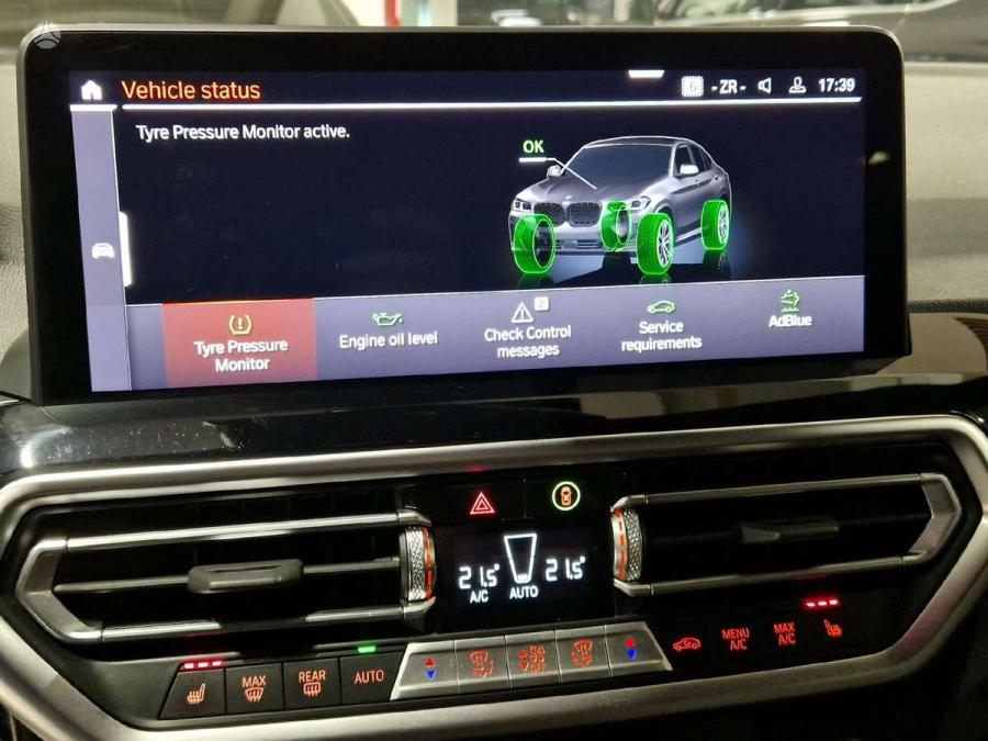 Red BMW X4 2022 in Vilnius, with an engine capacity of 2.00 L and mileage of 49 thousand km for 46000 €, photo 25 on AUTOMOTO.COM.LV