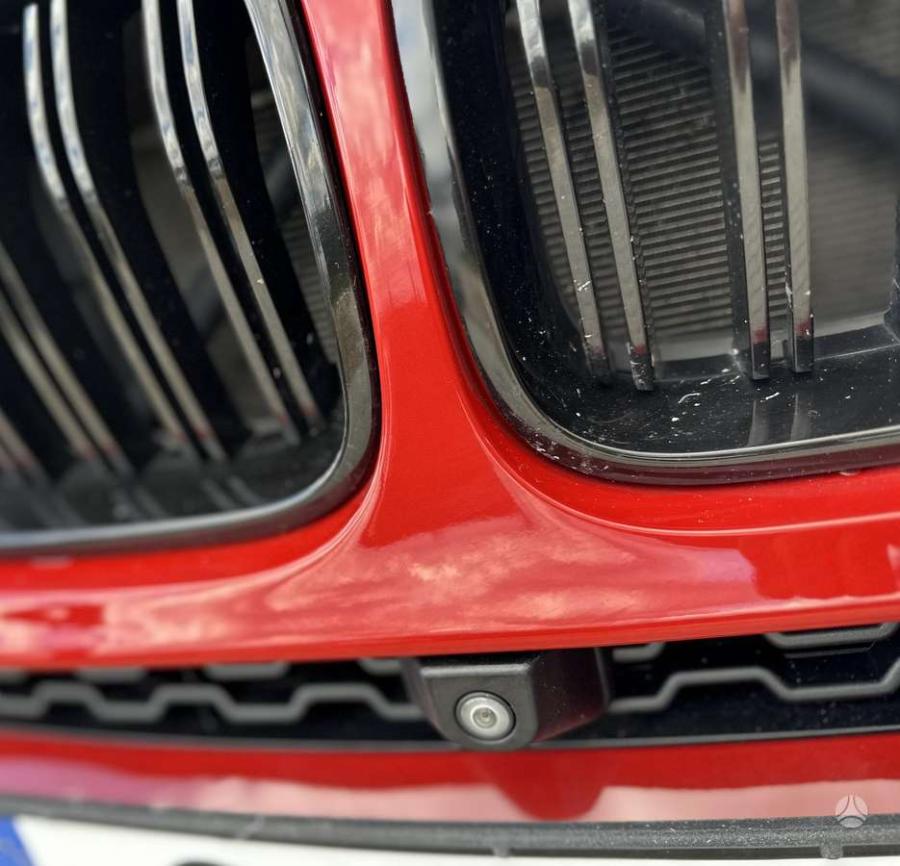 Red BMW X4 2017 in Vilnius, with an engine capacity of 2.00 L and mileage of 123 thousand km for 19300 €, photo 9 on AUTOMOTO.COM.LV