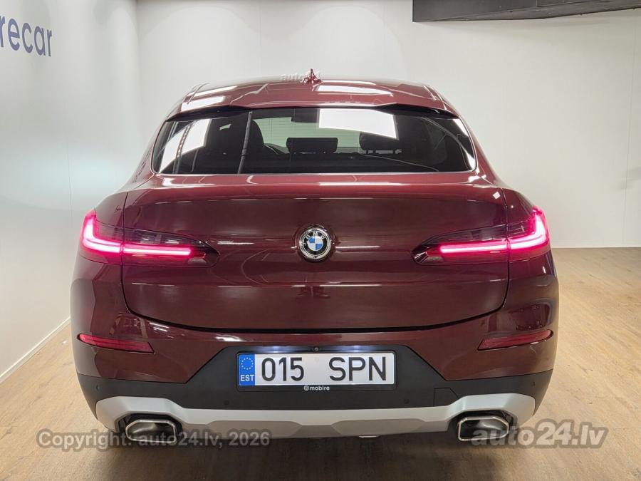 Red BMW X4 2022 in Tallinn, with an engine capacity of 2.00 L and mileage of 58 thousand km for 39900 €, photo 6 on AUTOMOTO.COM.LV