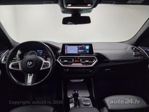Red BMW X4 2022 in Tallinn, with an engine capacity of 2.00 L and mileage of 58 thousand km for 39900 €, photo 9 on AUTOMOTO.COM.LV