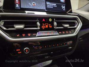 Red BMW X4 2022 in Tallinn, with an engine capacity of 2.00 L and mileage of 58 thousand km for 39900 €, photo 13 on AUTOMOTO.COM.LV