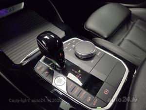 Red BMW X4 2022 in Tallinn, with an engine capacity of 2.00 L and mileage of 58 thousand km for 39900 €, photo 14 on AUTOMOTO.COM.LV