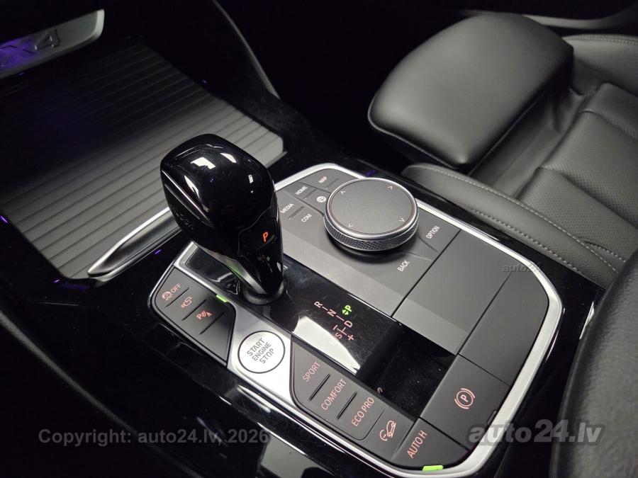 Red BMW X4 2022 in Tallinn, with an engine capacity of 2.00 L and mileage of 58 thousand km for 39900 €, photo 14 on AUTOMOTO.COM.LV