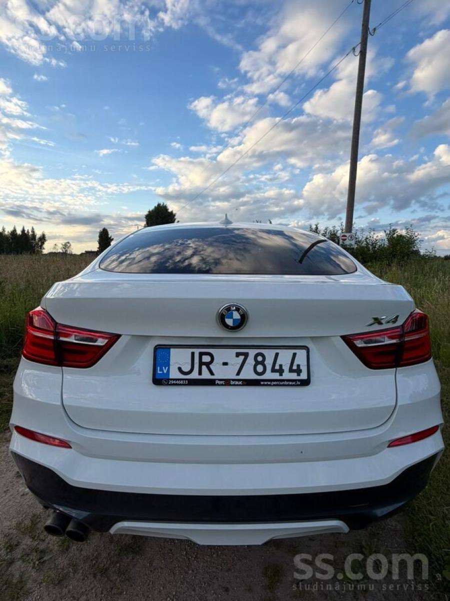 White BMW X4 2014 in Jelgava, with an engine capacity of 3.00 L and mileage of 269 thousand km for 16000 €, photo 5 on AUTOMOTO.COM.LV