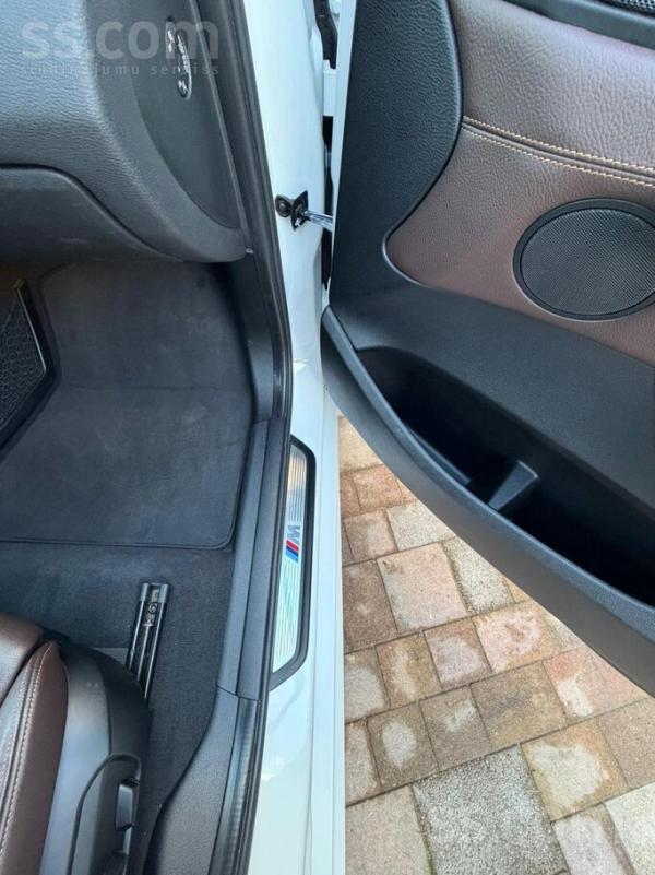 White BMW X4 2014 in Jelgava, with an engine capacity of 3.00 L and mileage of 269 thousand km for 16000 €, photo 7 on AUTOMOTO.COM.LV