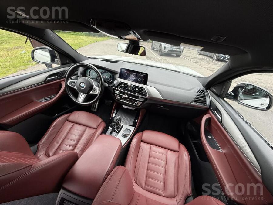 White BMW X4 2019 in Riga, with an engine capacity of 2.00 L and mileage of 158 thousand km for 36900 €, photo 4 on AUTOMOTO.COM.LV